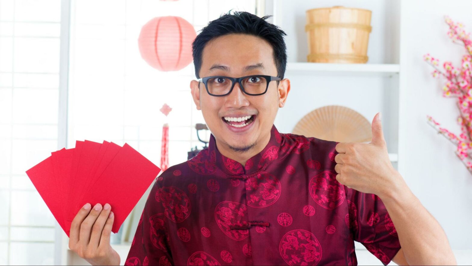 From Tradition to Etiquette: Navigating Ang Bao Rates in SG [2026]